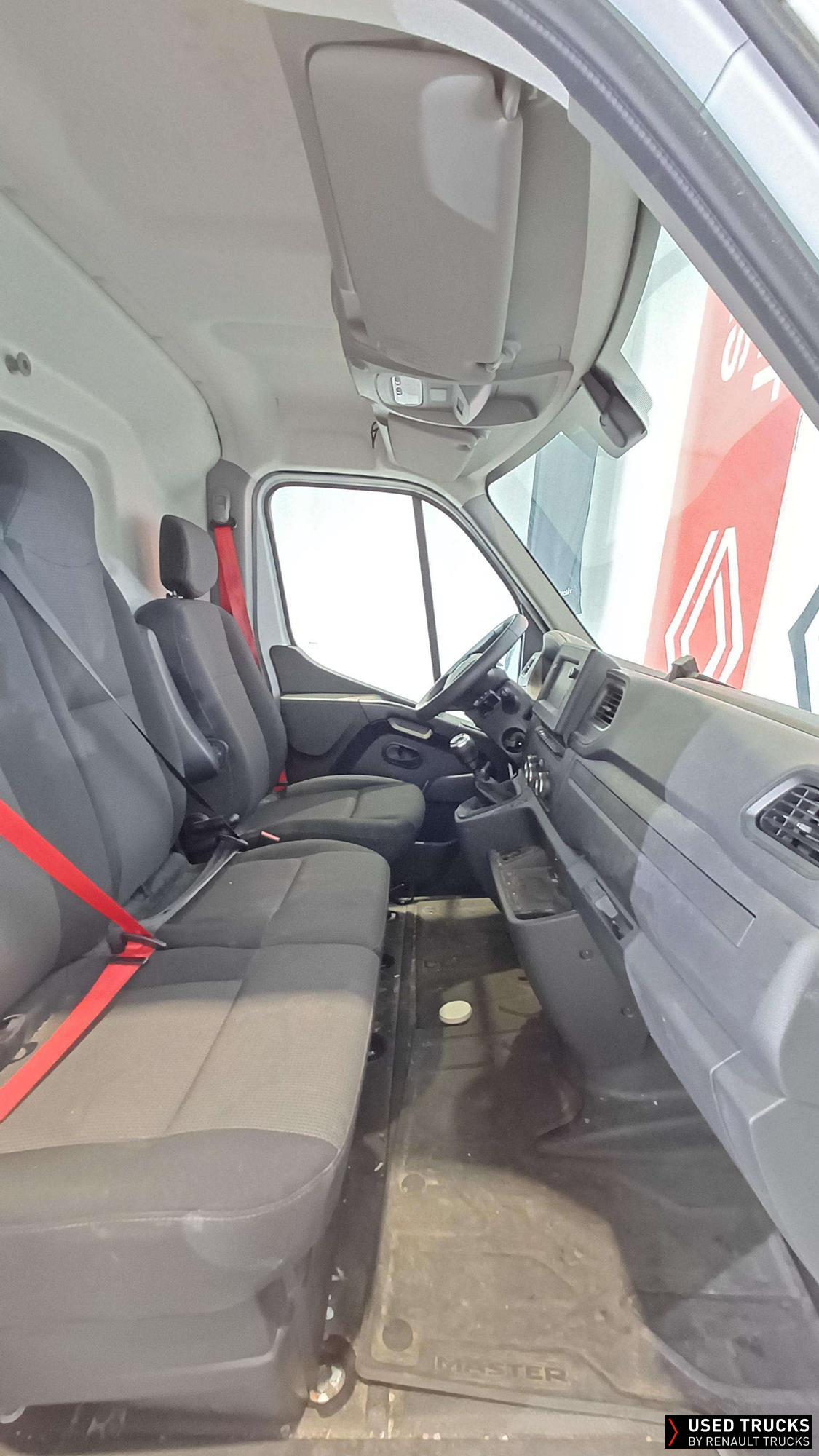 Utilitaire Renault Trucks Master 4X2 3t5 Euro 6 occasion, GONESSE ...